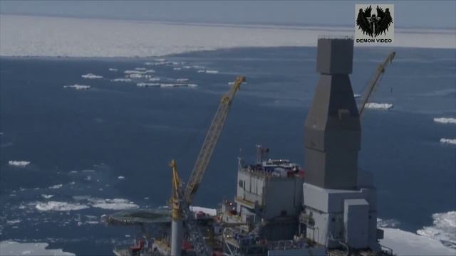 Полёт на буровую платформу Орлан / Flight to Orlan Drilling Platform