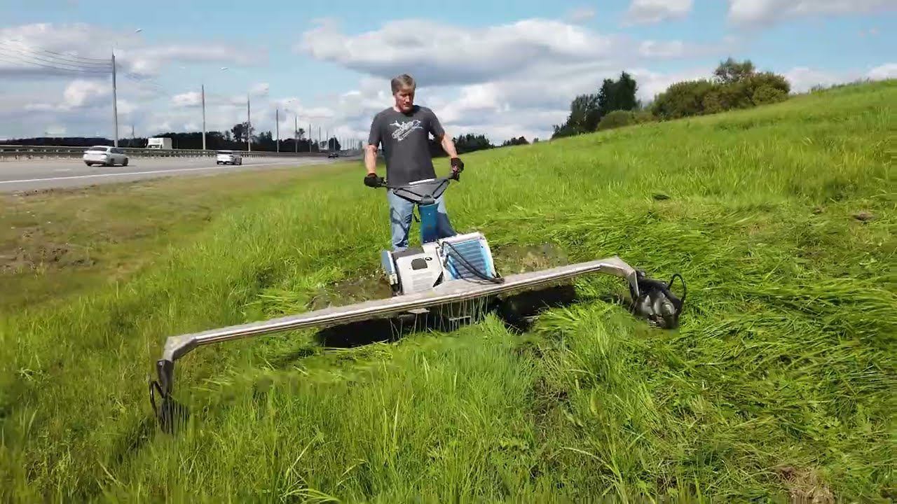 Косилка Brielmaier на сильно заболоченном склоне