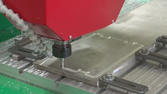 Фрезеровка Д16Т фрезой со сменной пластиной - фрезерный станок ТМ20 0906