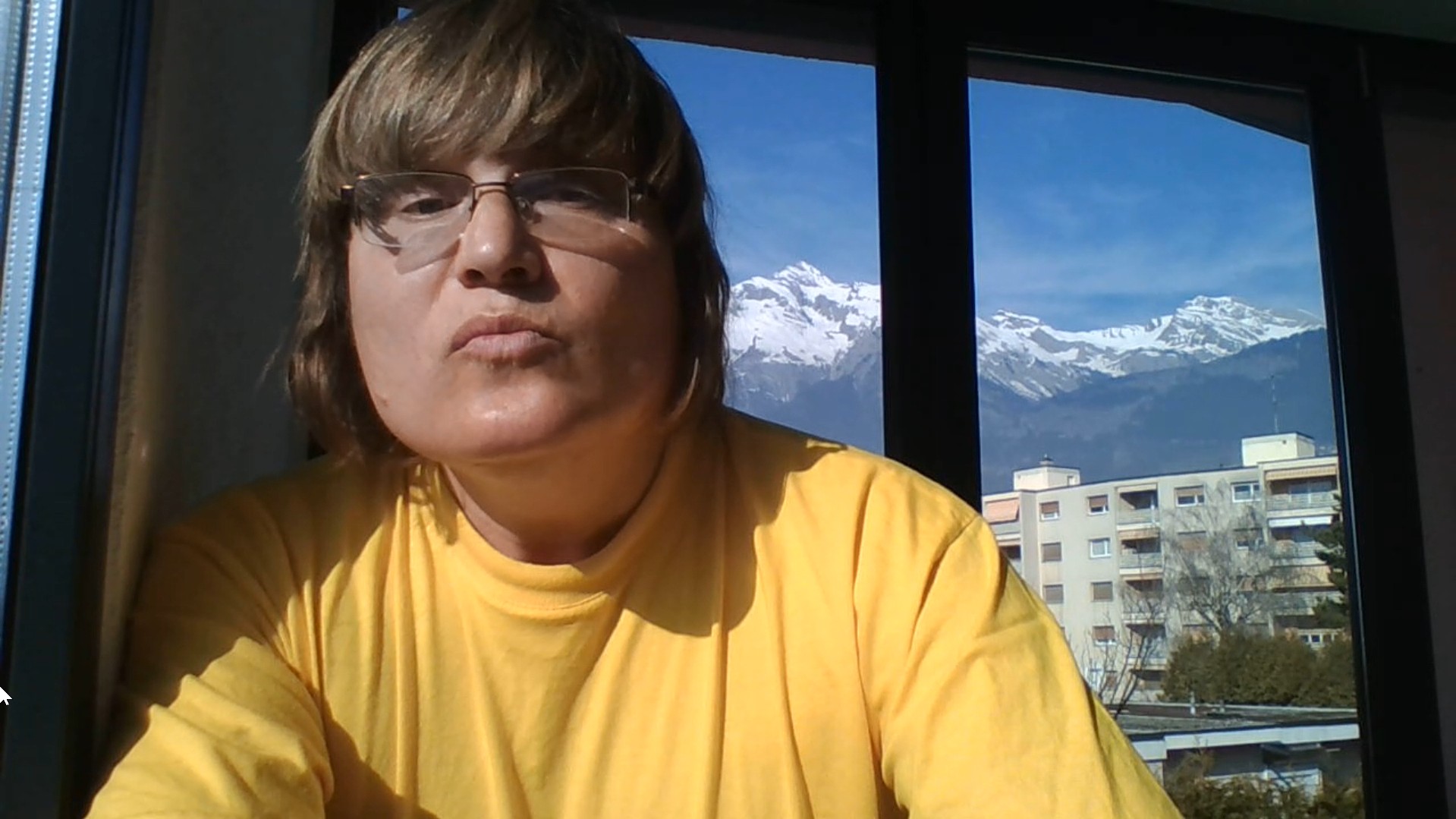 Средь забвений река / Александр Кирияцкий - ЭКВ. (1997 год написания)