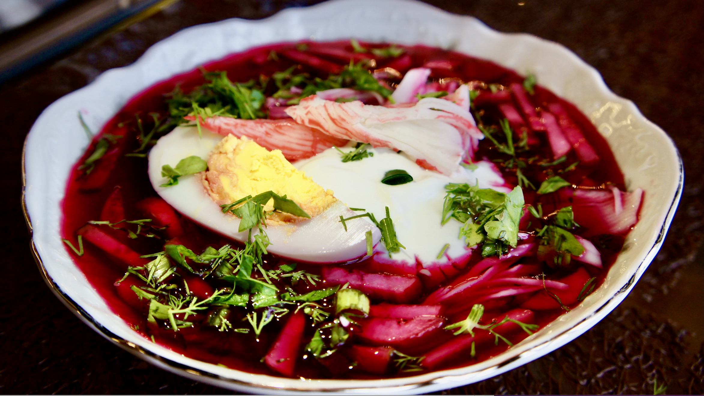 Бомбический холодный борщ с крабовыми палочками!