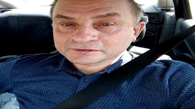 Анекдот про любовь с двумя женщинами