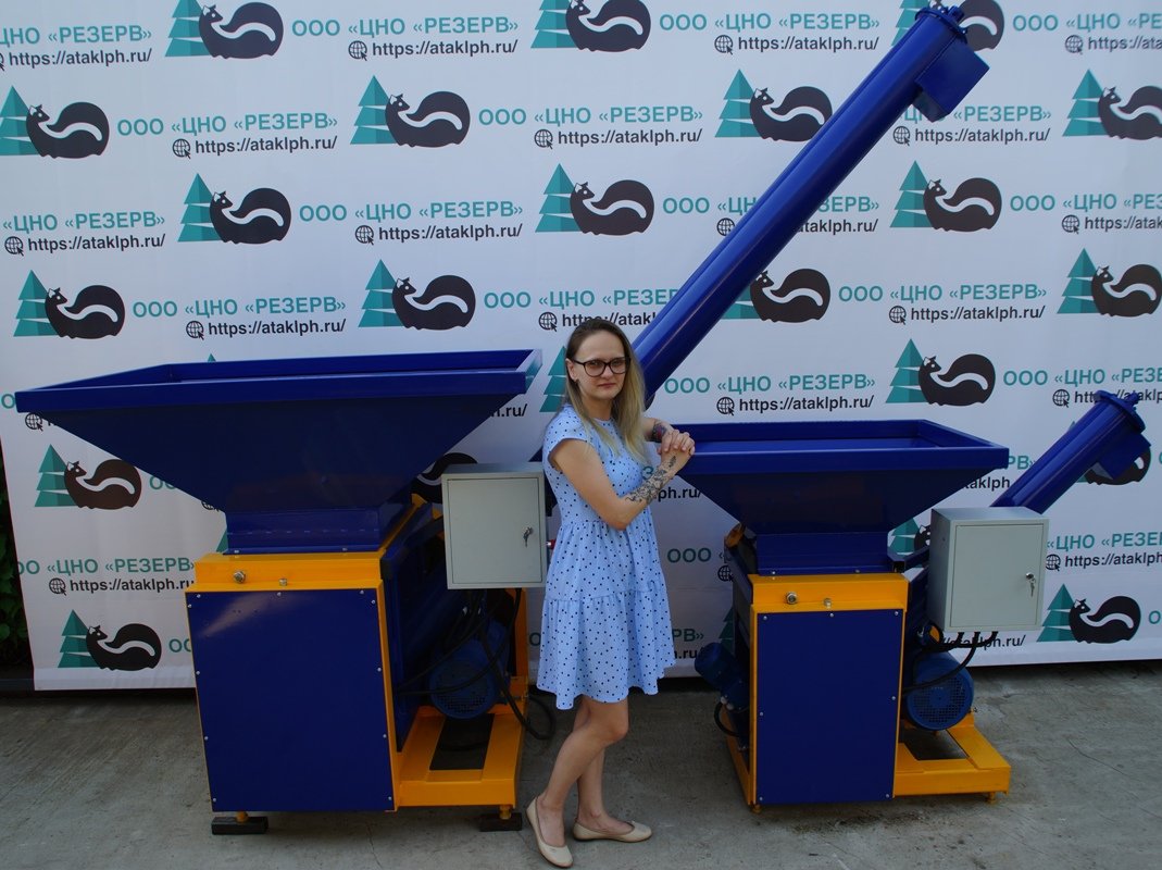 Дробилка вальцовая для зерна ДВ-500. Двигатель 11 кВт