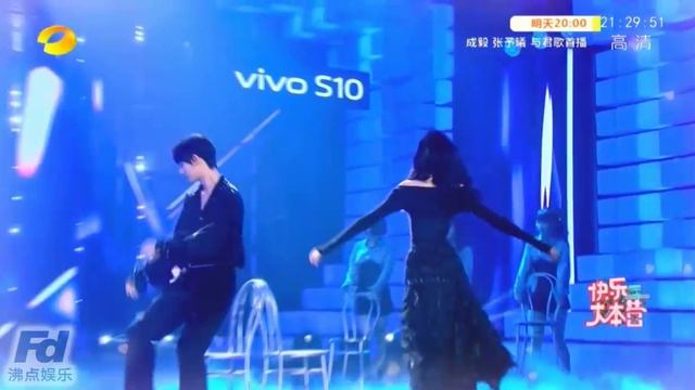 Танец Дильрабы для шоу на Huance TV.