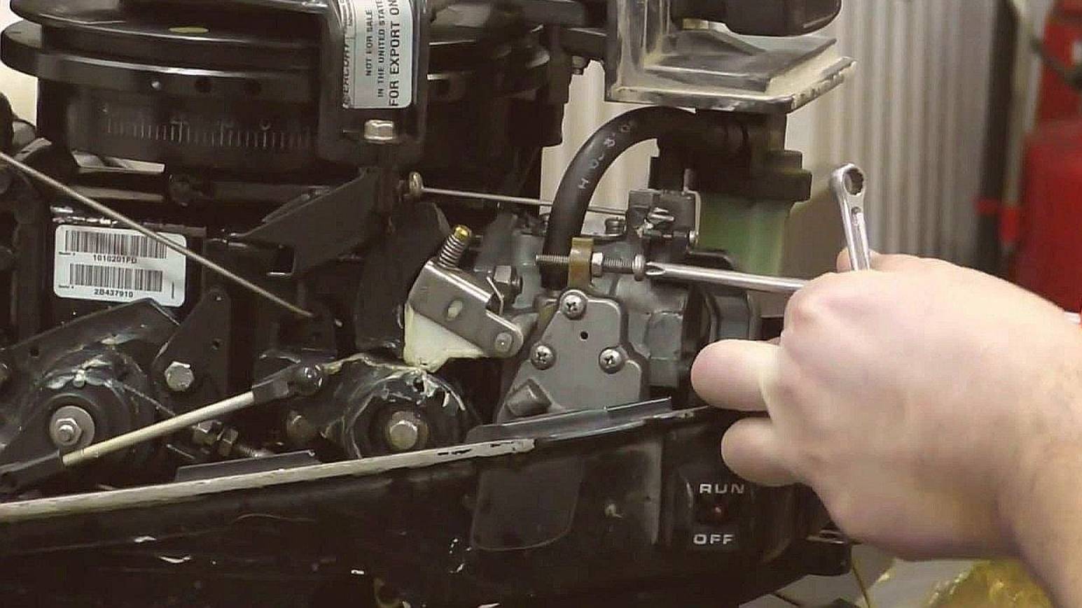 Зажигание подвесного лодочного мотора. Выставляем момент опережения