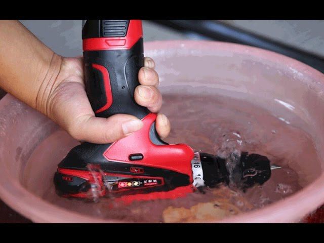 Специальный шуруповерт для строительства дома