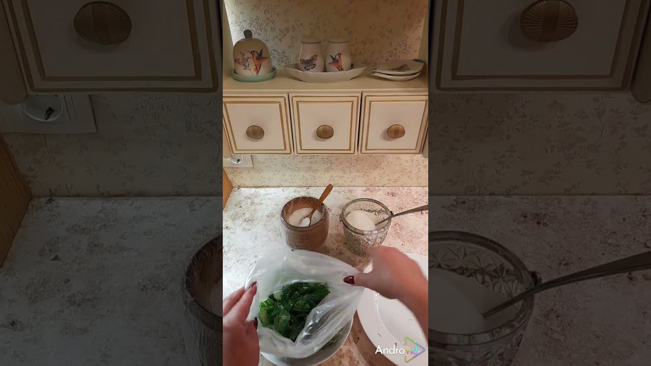 Малосольные огурчики за 12 часов.Вкусные, ароматные и хрустящие!