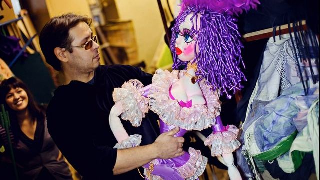 Стихотворение Ю. Магалифа «Арлекин», П. Ершов «Конек-горбунок».mp4