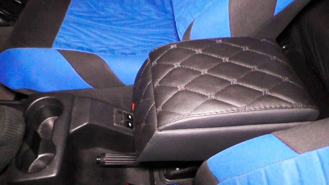 ТЮНИНГ Lada Niva . Шикарный подлокотник на НИВУ