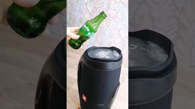 Спрайт против колонки JBL