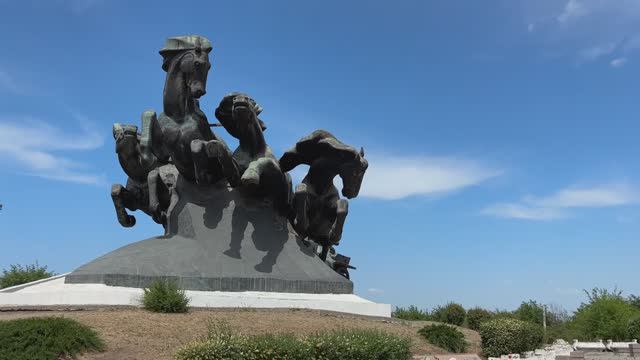 Тачанка- ростовчанка памятник. Rostov-on-Don #достопримечательностиростованадону