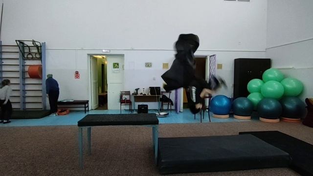 Репетиции, начало. Ищем трюки для спектакля "Маленький Зорро"