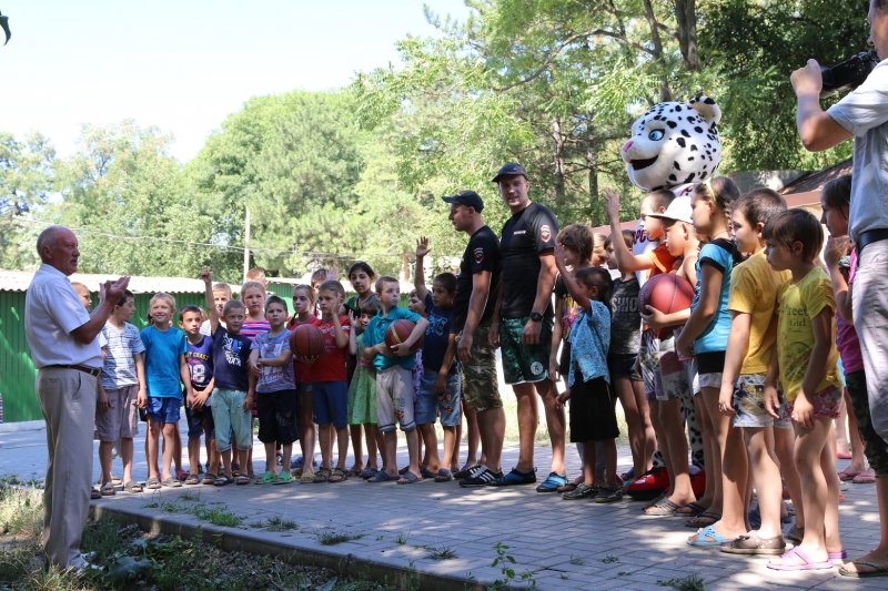 Общероссийская акция МВД России «Зарядка со стражем порядка»