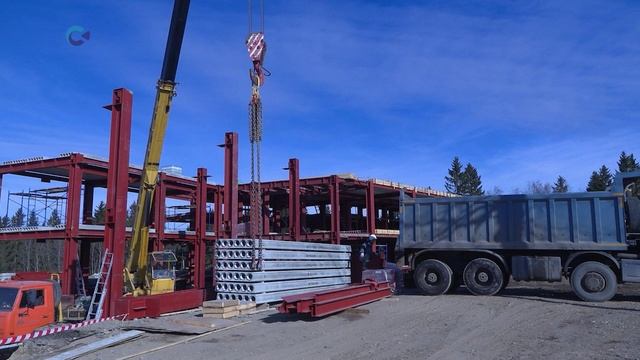 Премьер-министр правительства Карелии проверил ход строительства административно-бытового корпуса