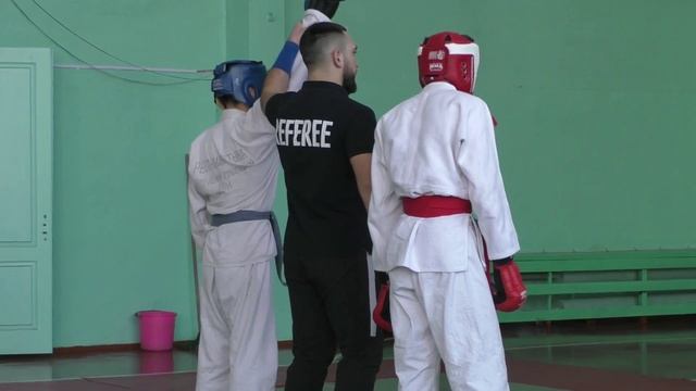 Тяжелые нокауты. Рукопашка 2022 .mp4