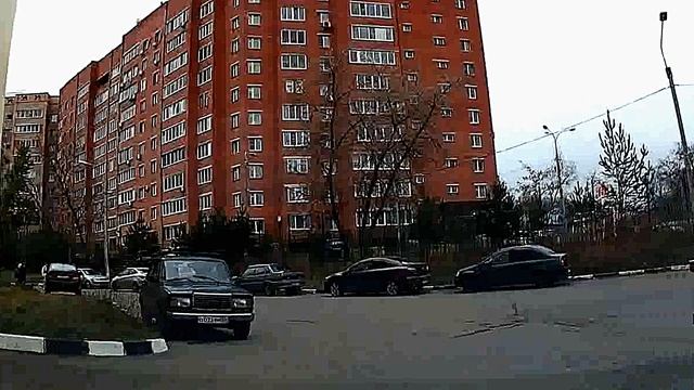 ФРЯЗИНО  по  улицам. 03  ноября  2022 (ч.2).mp4