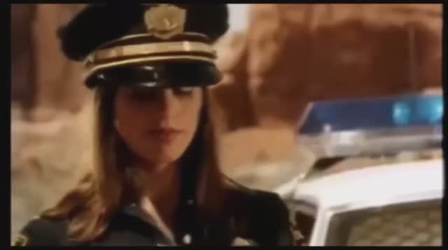 Реклама популярных жвачек в 90-е.