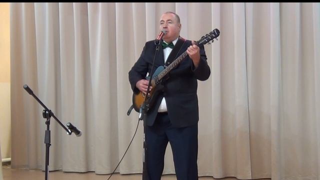 Песни и часть души подарили хабаровчанам сотрудники МЧС России в канун Дня народного единства