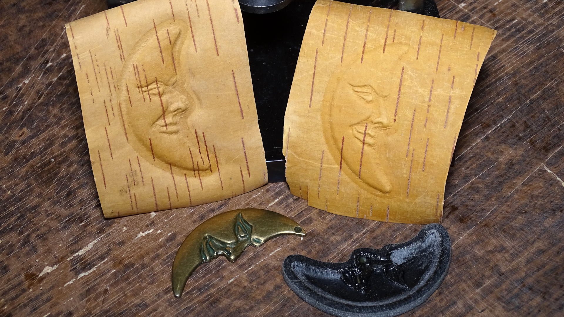 Формовка бересты. Объёмный месяц.