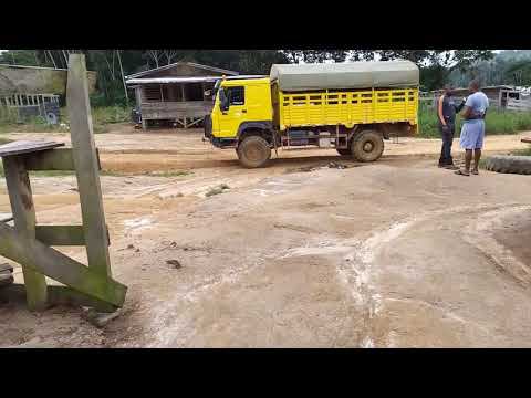 Поселок Melogie в джунглях.mp4