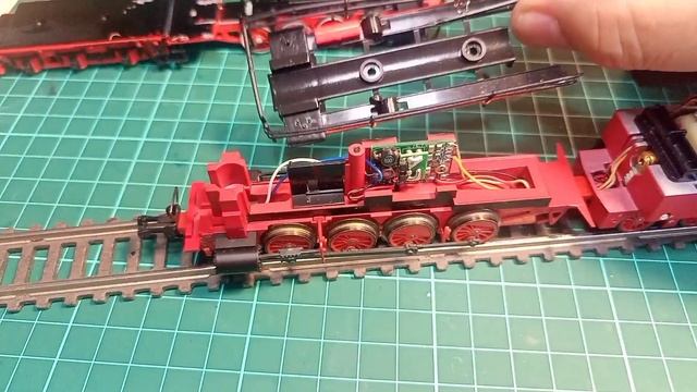 поехал паровоз Ов Модимио.mp4