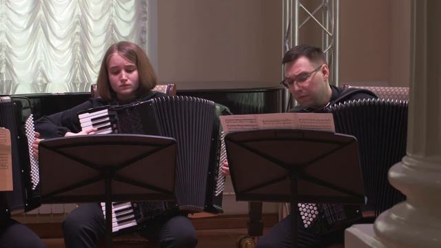 М. Броннер «Прощёное воскресенье»: 1. На улице дождик 2. Нiч яка мiсячна 3.Матушка