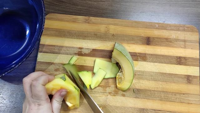 Как почистить и порезать тыкву с жесткой кожурой. Как я это делаю быстро