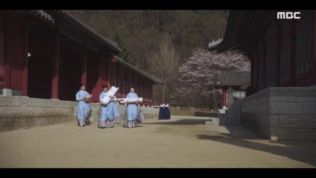 Новичок-историк Гу Хэ Рён 1 сезон 6 серия