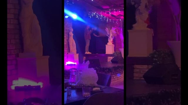 Сколько можно отдыхать? Все на дискотеку!