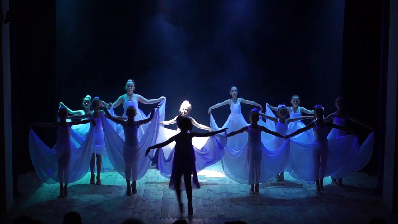 Театр танца "Элегия" - "Времена, вальс". Выступление на концерте в ДК Ясная Поляна 27 мая 2018.