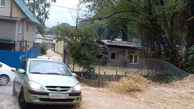 Сочи. Хоста. Потоп. 04.10.2021 г. Ручей Видный. Часть 5