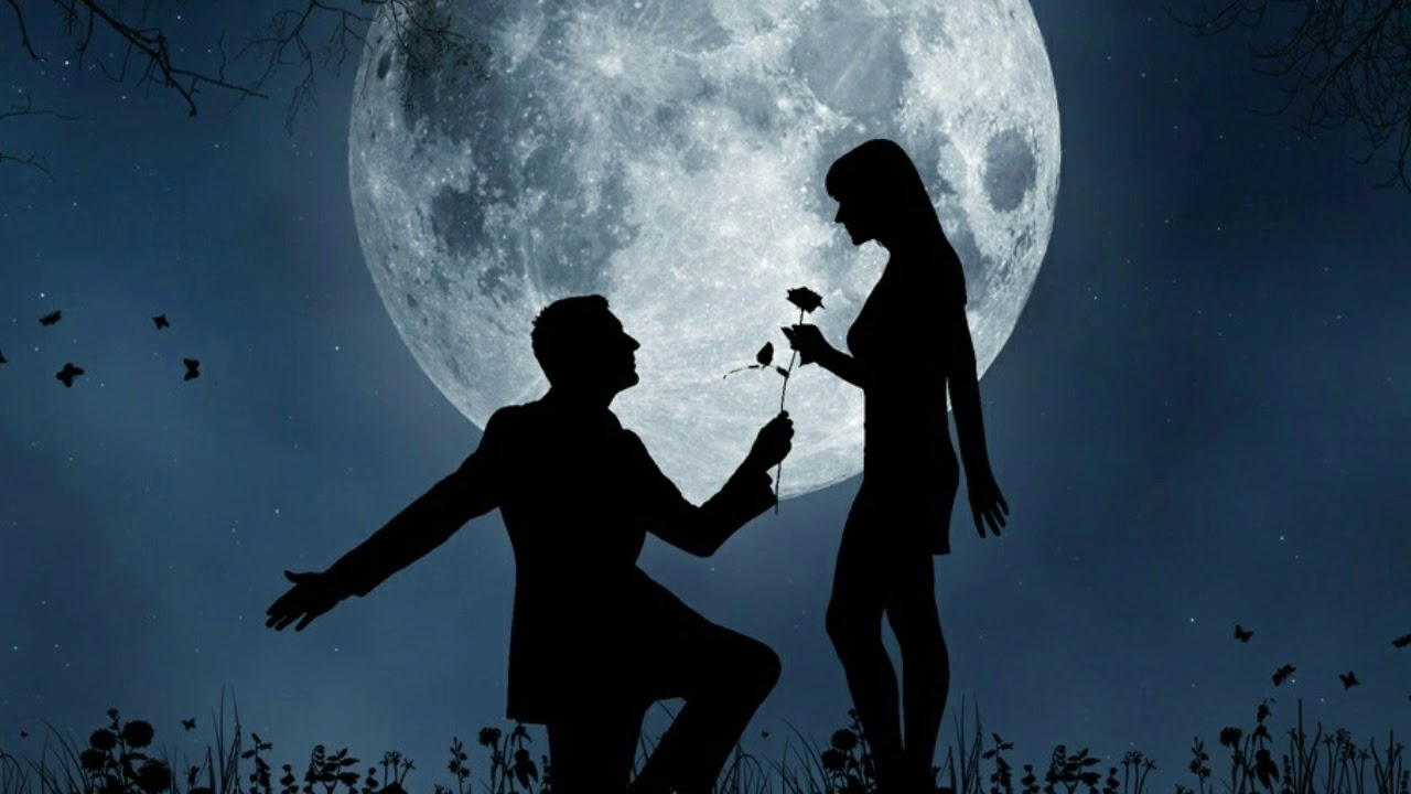 Месяц за тучами.mp4