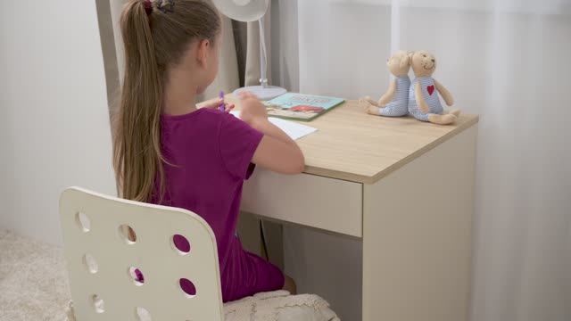 Стол Блеск 12.150