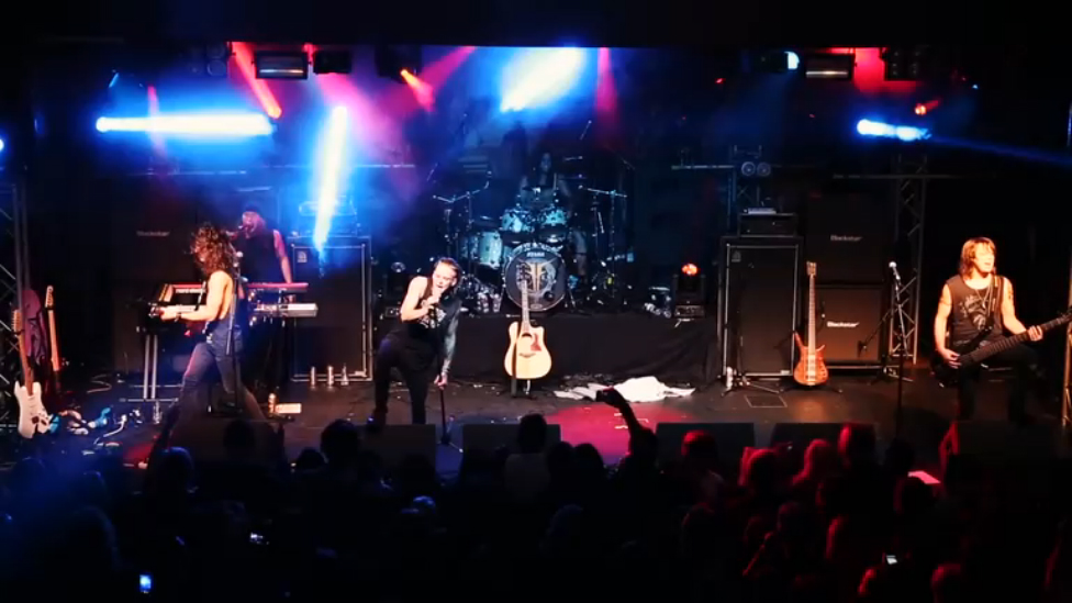 H.e.a.t - Emergency (live 2015)