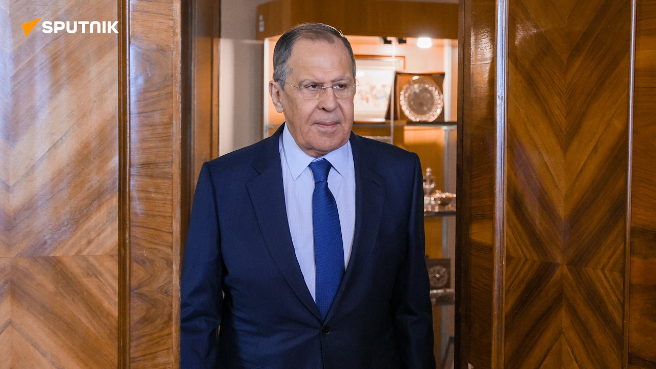 Лавров на открытии выставки в честь 30-летия дипотношений РФ и СНГ