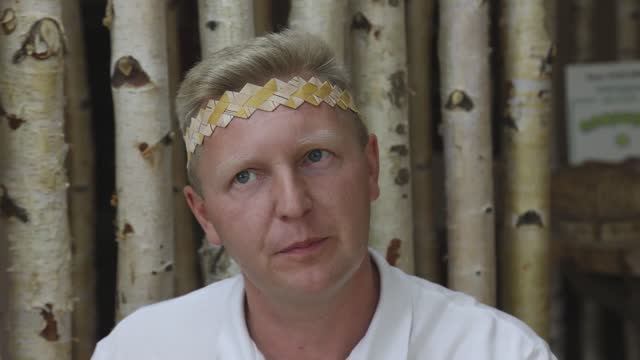 Серия 22 Ива-Дивная и очелье-лечебное