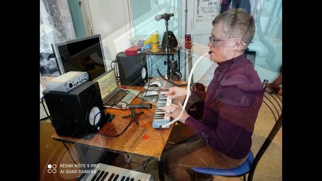 Песня из кф "Необыкнрвенный отель"