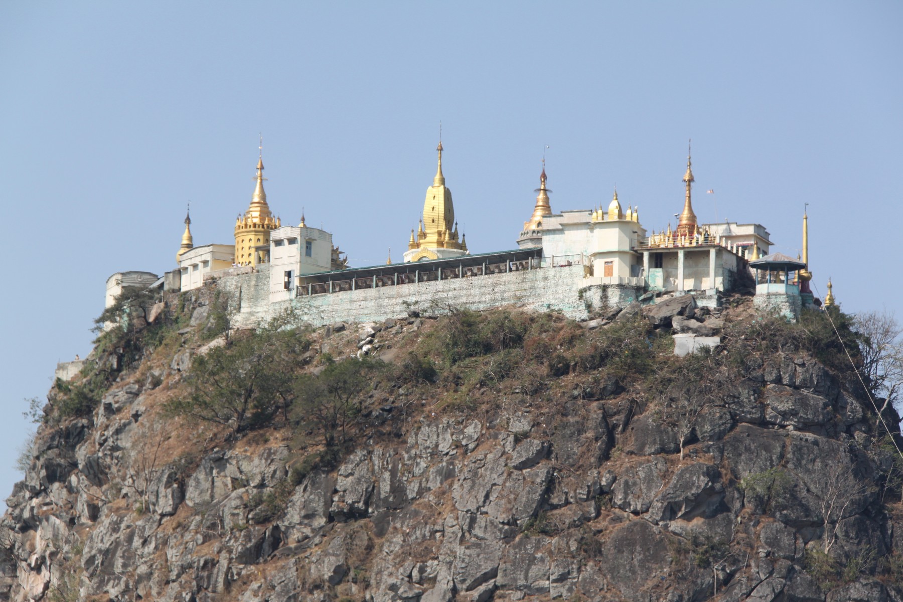 201102 Мьянма Гора Попа