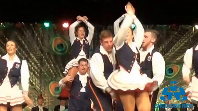 shoulder ride dance groups very sexy