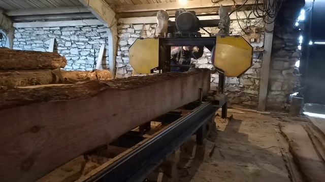 Распил бревна на доски