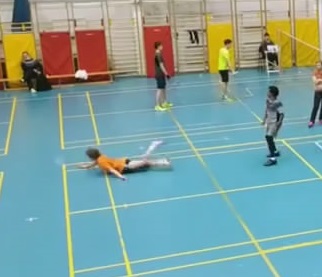 Русская бадминтонная феерия!.mp4