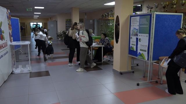 Выборы лидера школы.mp4