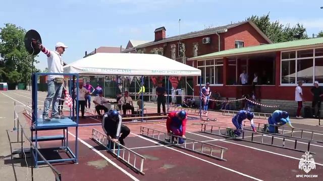 ⚡ В Краснодаре продолжаются Межрегиональные соревнования по пожарно-спасательному спорту