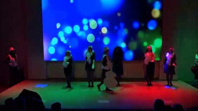 Коллектив ДОУ № 43   В джазе только девушки.mp4