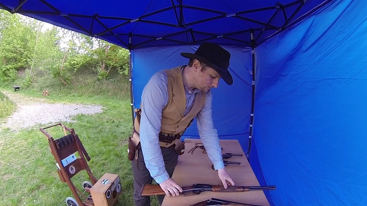 Как зарядить и разрядить оружие на ковбойской стрельбе? Hell in Oparany 2018