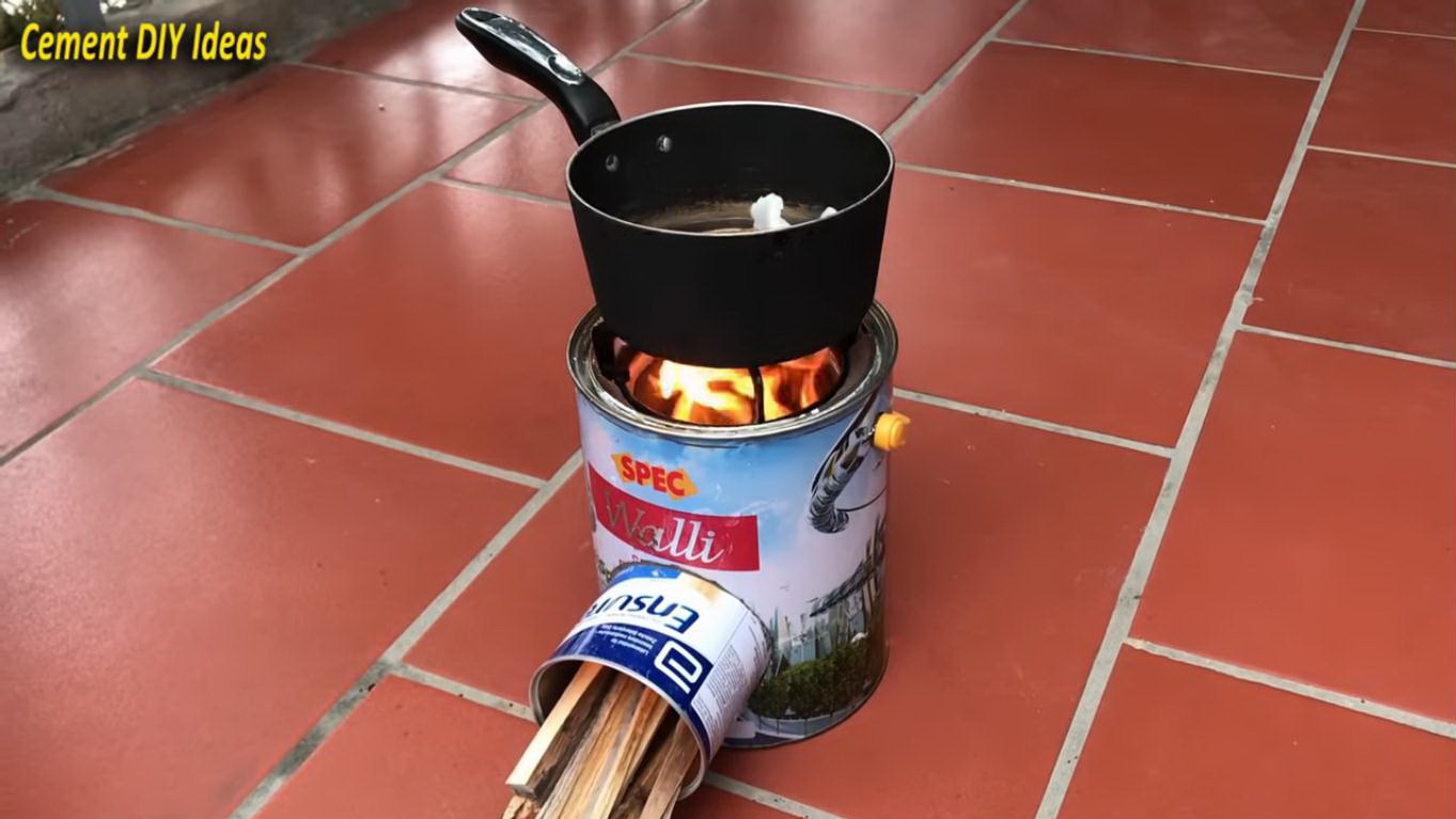 Печь из железных банок и цемента